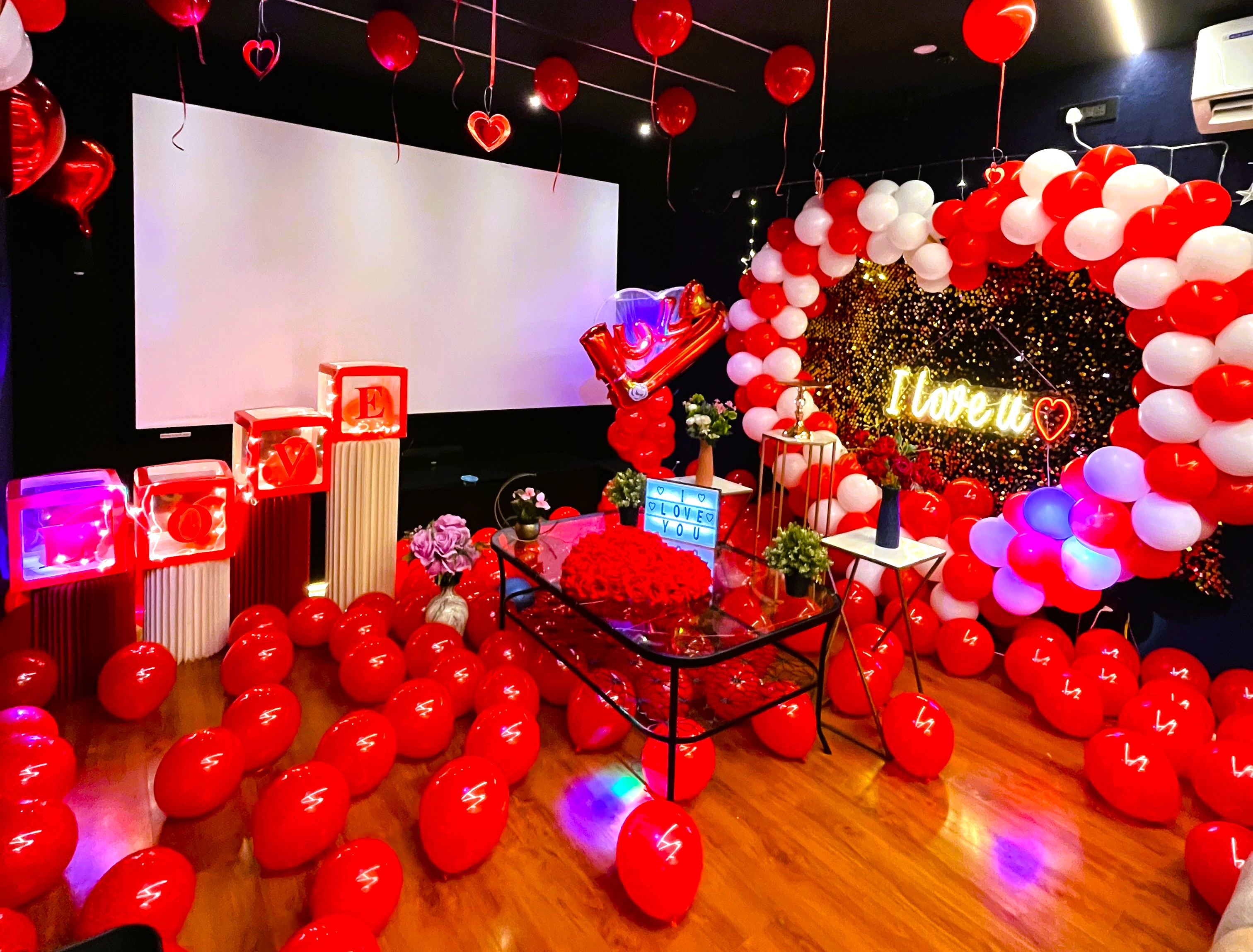 Private Theaters in Hyderabad | Binge 'n Bash